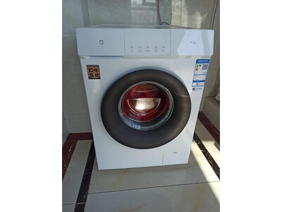 如何选择小天鹅洗衣机TG100VT096WDG-Y1T和TG100YQ1？洗衣机如何区分选择？-对比猫