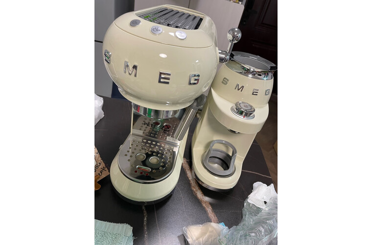 购物体验：SMEG斯麦格咖啡机怎么样?优缺点有哪些？_淘客软文区