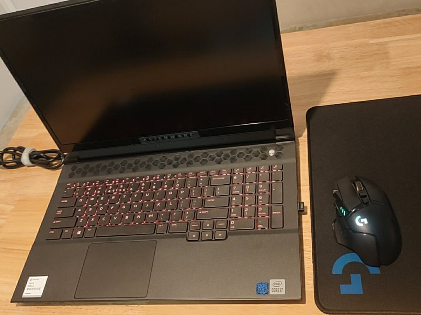 【外星人Alienware M17 R4 i7 10870H/16GB/1TB/RTX3070/白怎么样】外星人Alienware M17 ...