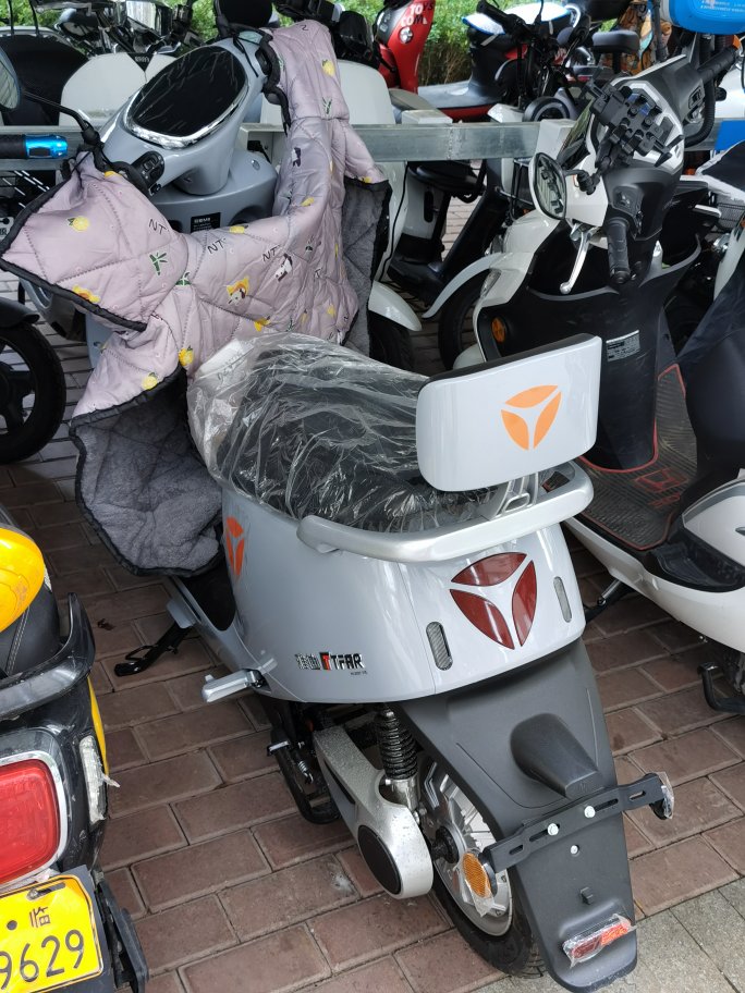 【雅迪T5冠能版怎么样】雅迪T5冠能版好不好_好吗-ZOL中关村在线