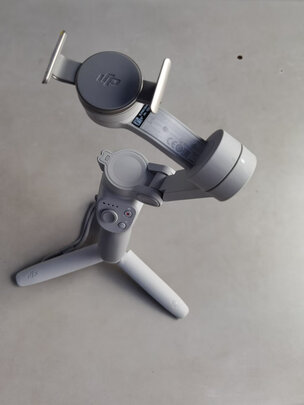 大疆om4se和om4哪个好些，说实话区别大吗!_软文广告专版(可外链)