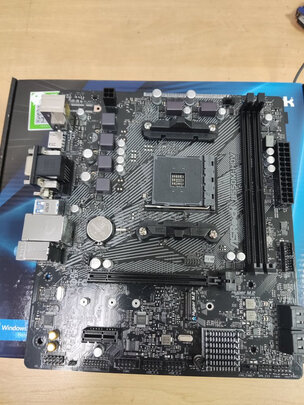 华擎B450M-HDV R4.0主板内幕揭晓：使用评测揭示真相-对比猫